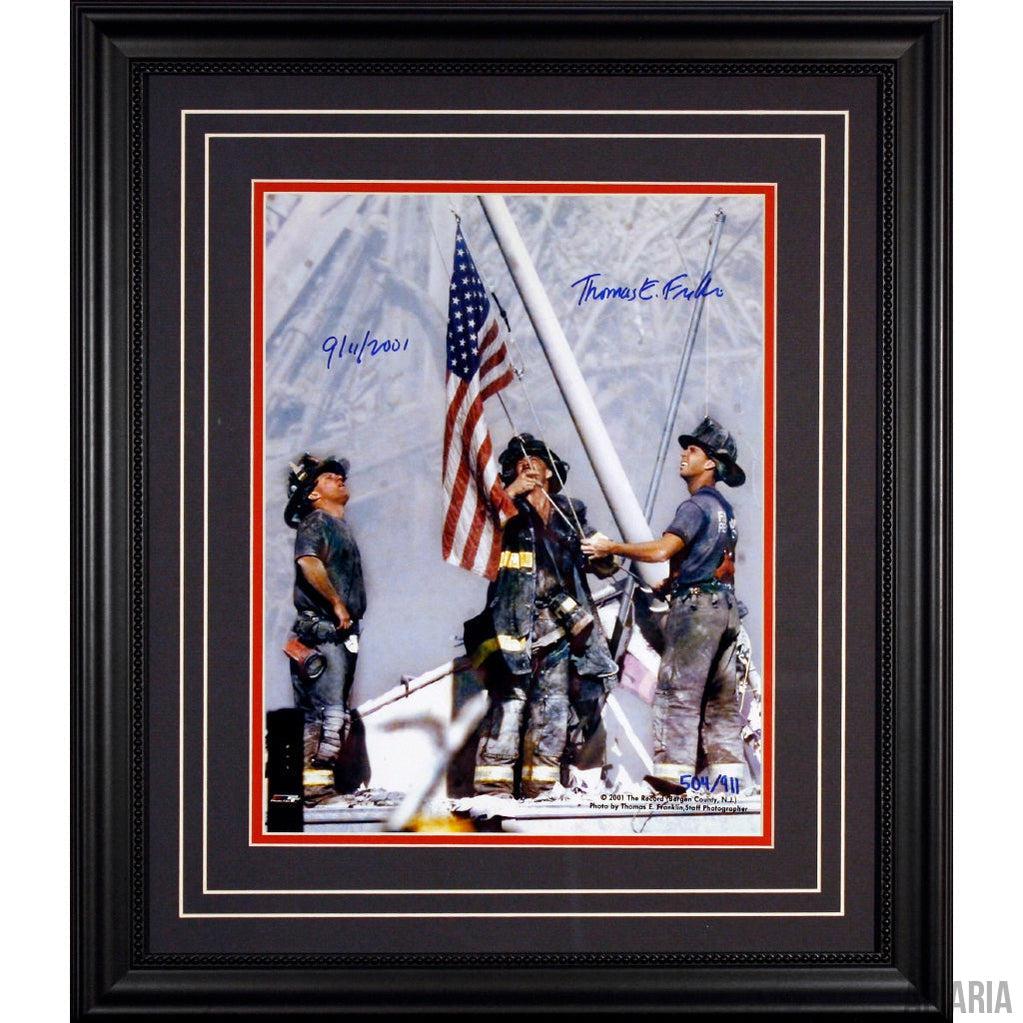 How the NY Firefighters Raise The Flag At Ground Zero Photo became an ...